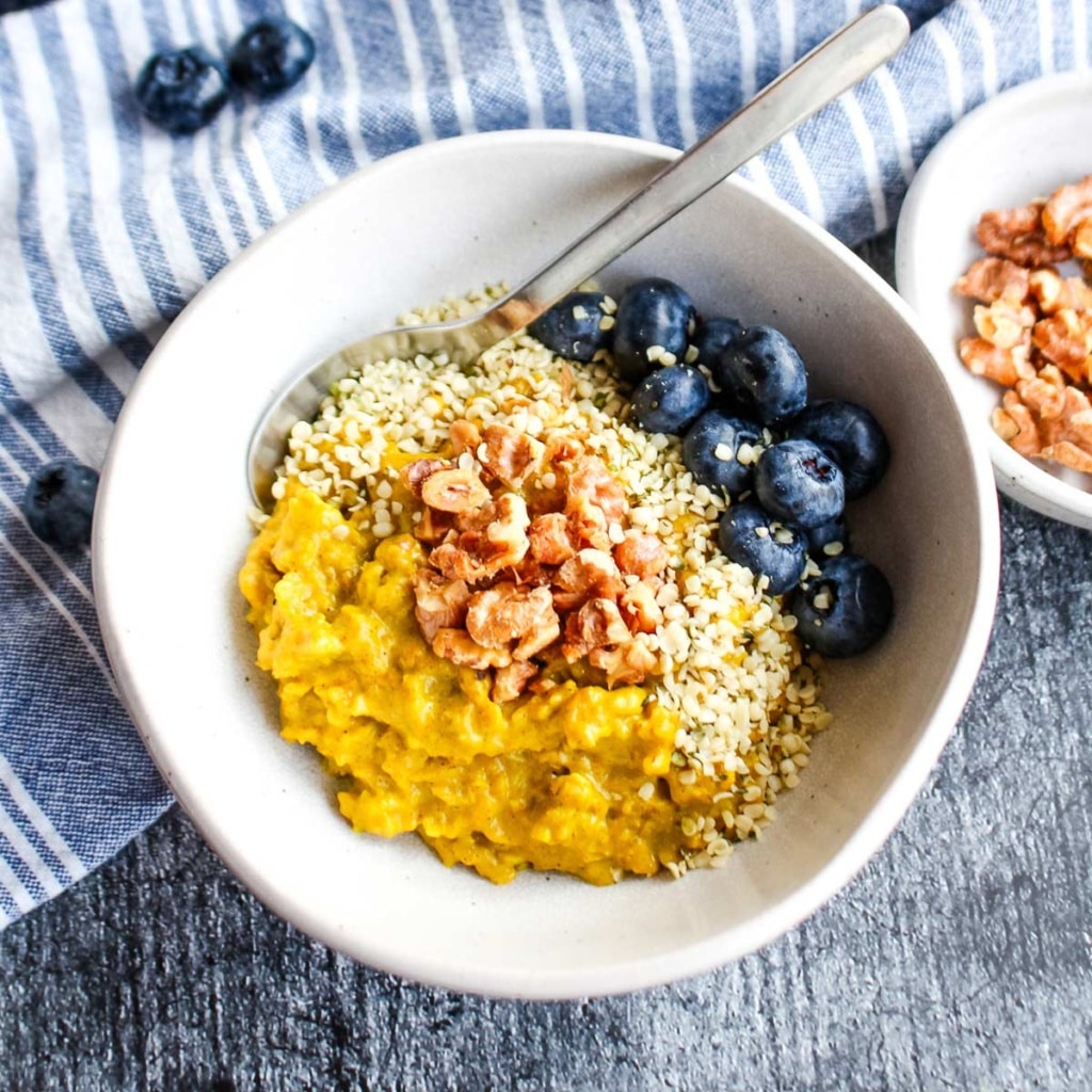 Golden Milk Oatmeal | Frugal Nutrition